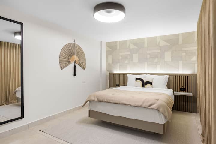 At Oceanpark | Saltwater Pool & Outdoor Shower - San Juan
