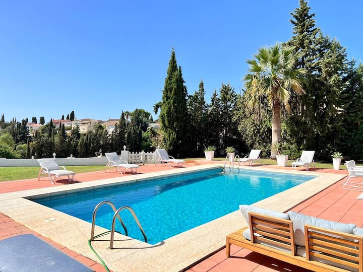 Beautiful Villa With Pool, Scenic Views, Sleeps 8 - Mijas