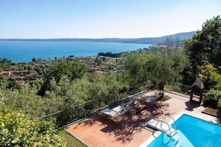Villa With Pool And View Of Lake Bracciano - Sutri