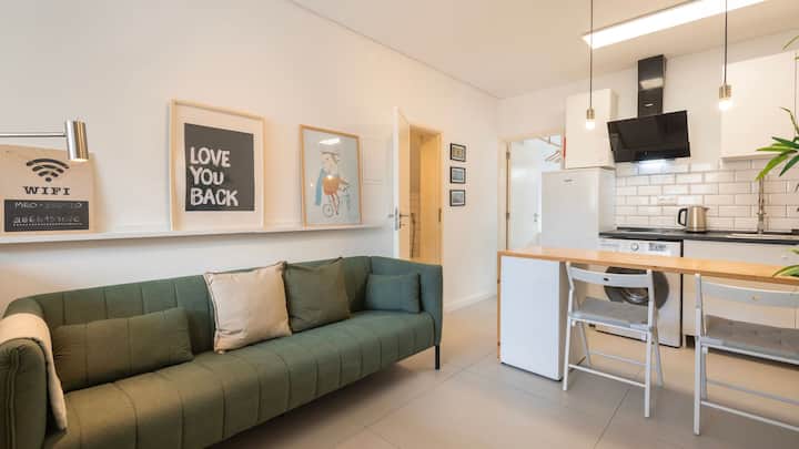 Carcavelos Sunny Retreat 2 By Lovelystay - Porto Salvo