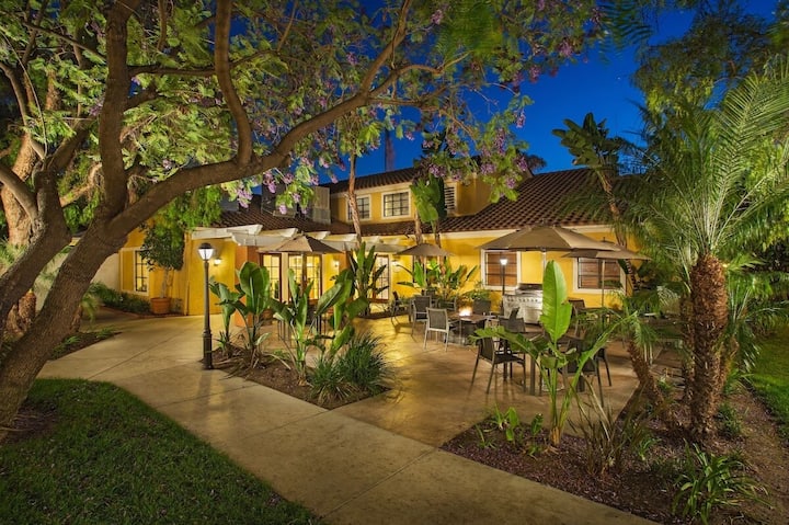 2 Bi-level Lofts, Clementine Hotel, Near Disney - Orange, CA