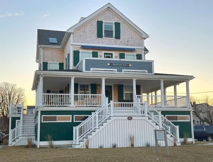 43 0ceanside - Boyajian Family Beach House - Scituate, MA