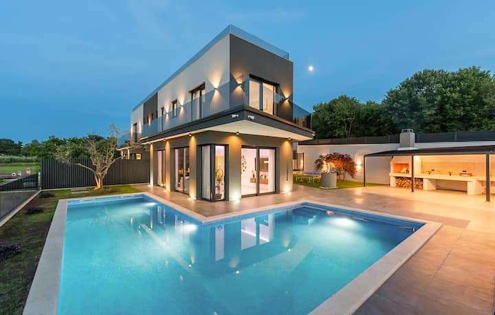 3 Bedroom Gorgeous Home In Sorici - Rovinj