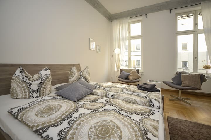 Kokon Studio Apartment Near Hauptbahnhof - Leipzig