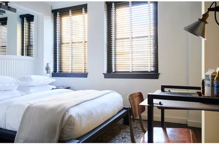 Hit The Moody Dean Bar Or Boombox For Karaoke - Providence, RI