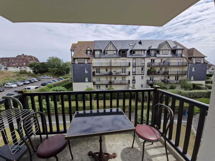 T2 Avec Balcon à Deux Pas De La Plage De Cabourg - Houlgate