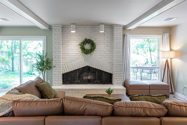 Serene Haven Near Downtown Tulsa - Tulsa, OK