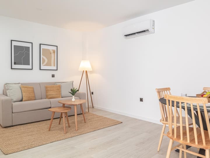 Dobo Postigos 1br 4pax 1bth With Sofa Bed - Málaga