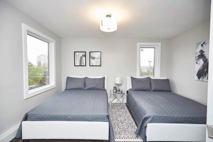 Fallsview Boutique 2bd 4a - Niagara Falls