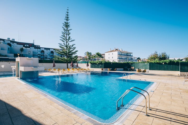 Relax At Lovely Suite W/ Outdoor Pool Near Beach - Albufeira