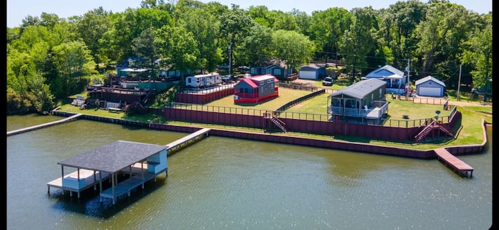 Lakefront Retreat Paradis - Splash Pad, Pittsburg
