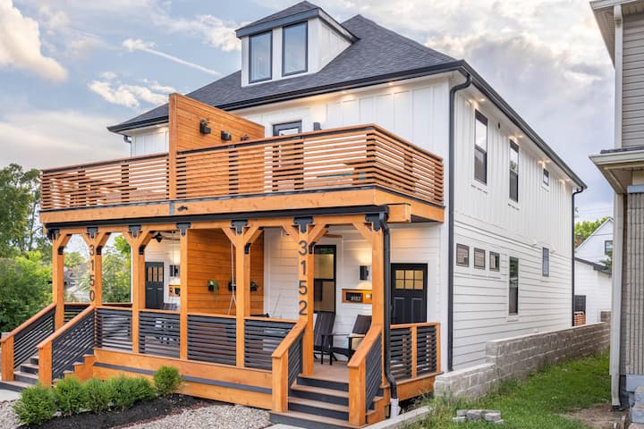 Artisan Oasis-hot Tub | Fire Pit 4bd Right Unit - Indianapolis, IN