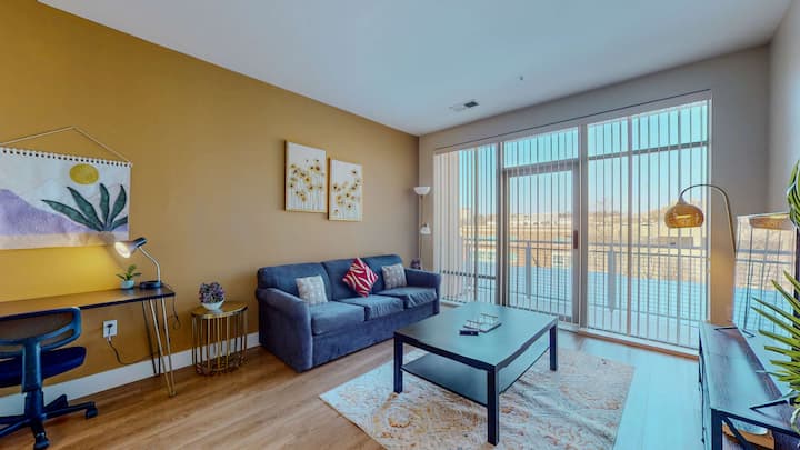 Great Charming Stay - Stamford, CT