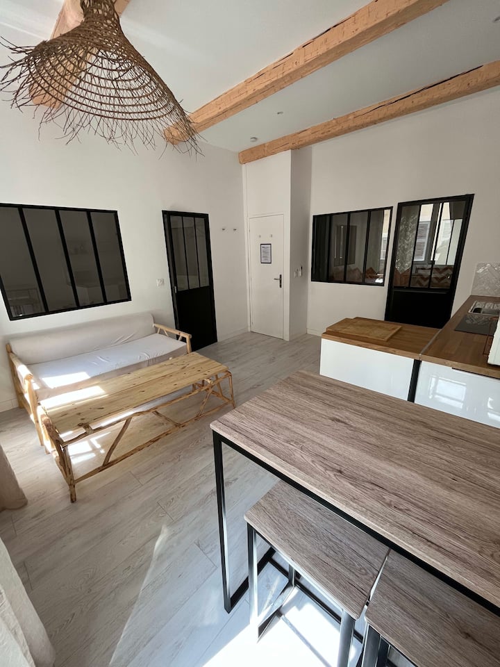 Noailles - T2, 1er éTage - Jardin de la Magalone de Marseille