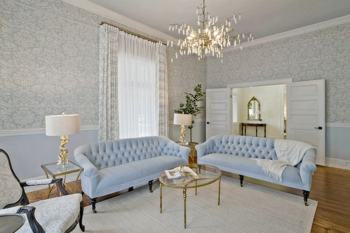 Historic, Beautifully Renovated Home - Columbia, TN