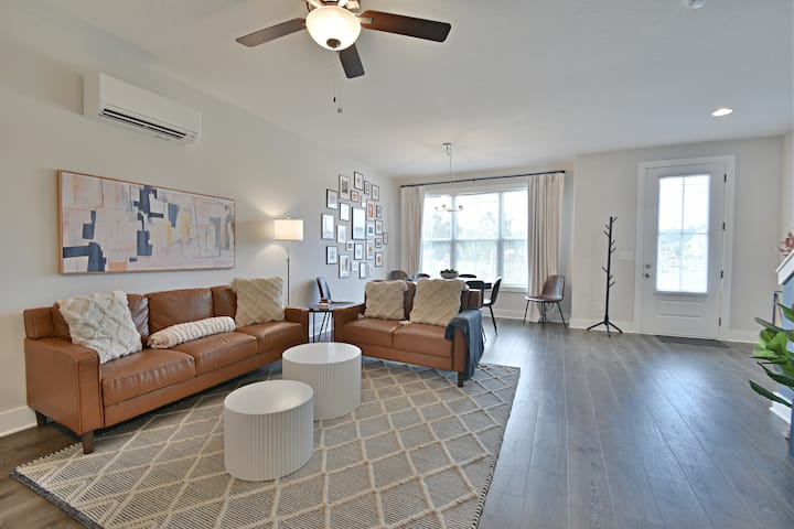 Waterfront Retreat: 5 Min Neyland, Dog Park - Knoxville, TN