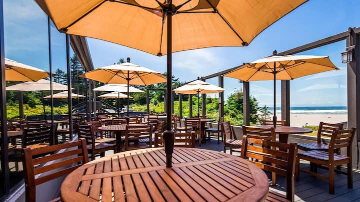 Ocean Front Stay | Close To Oregon Coast Aquarium - Newport, OR