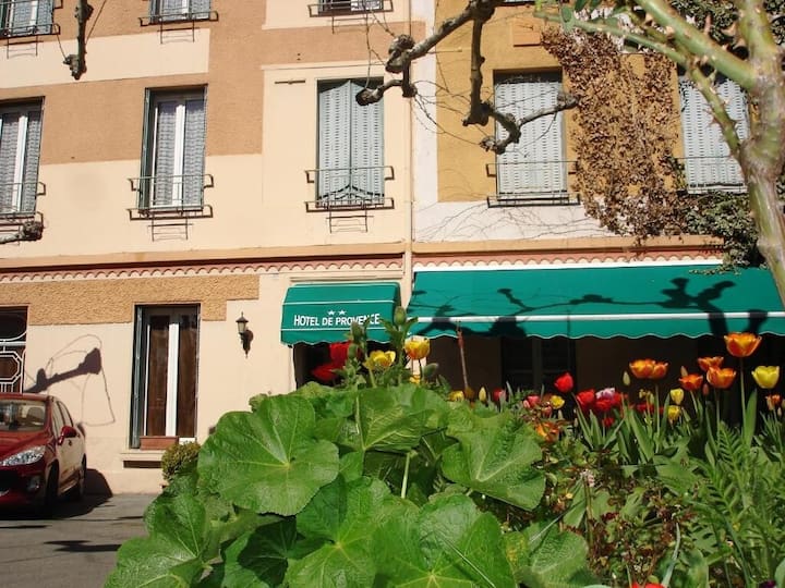 Relaxing Stay! Free Parking, Near Digne-les-bains - Digne-les-Bains