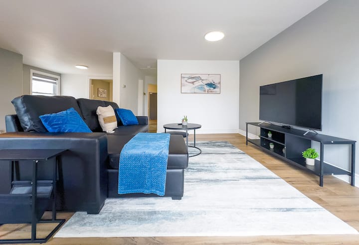 Warm & Inviting Winter Retreat For 7—bobcaygeon - Bobcaygeon