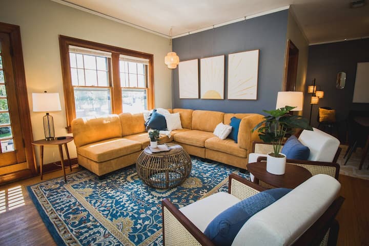 Sunshine & Sky Loft - Greeley, CO