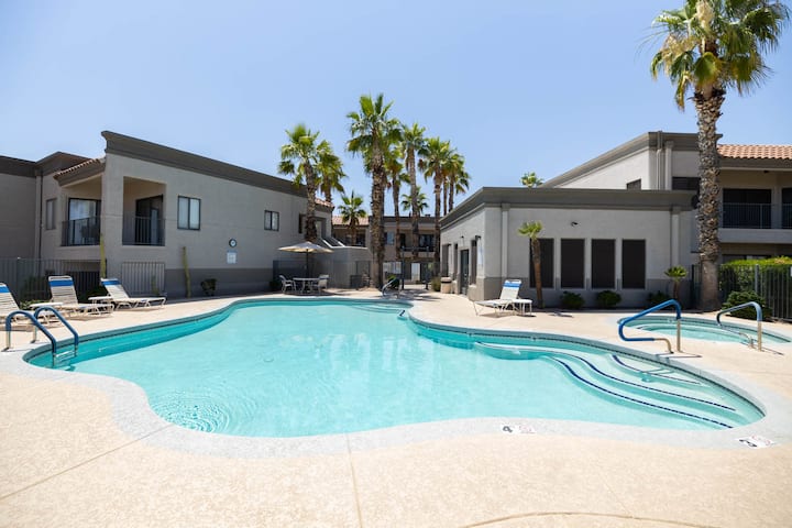 Scenic Snowbird Nest W/ Heated Pool And Hot Tub! - Fountain Hills, AZ