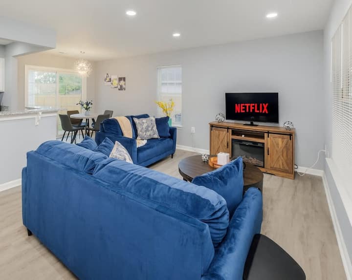 Renovated|fillmore|firepit|family|pets|work Travel - Charlotte, NC