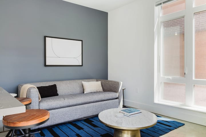 Blueground | First Hill, Pet Spa, W/d & Gym - Seattle, WA