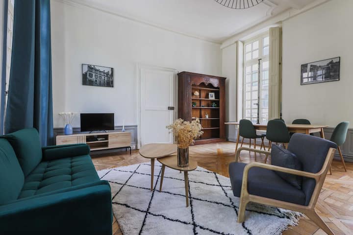 Exceptional Apt - 2br/4p- Notre-dame Cathedral - Paris
