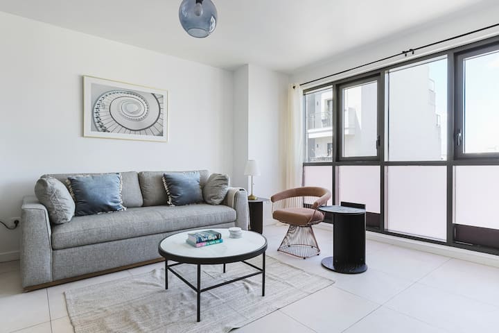 Blueground | Anatole-france, Furnished & Equipped - Issy-les-Moulineaux