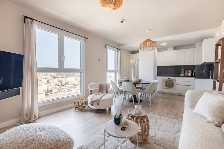 Malaga Skyline 5 Pool & Parking Free - Málaga