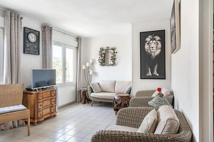 Duplex Appartement 300m De La Mer - Fréjus