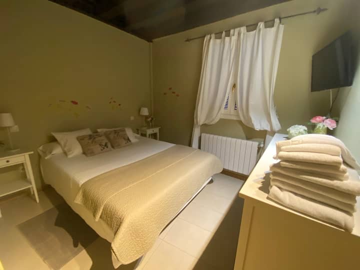Ap Refitoleria - 6 - Segovia