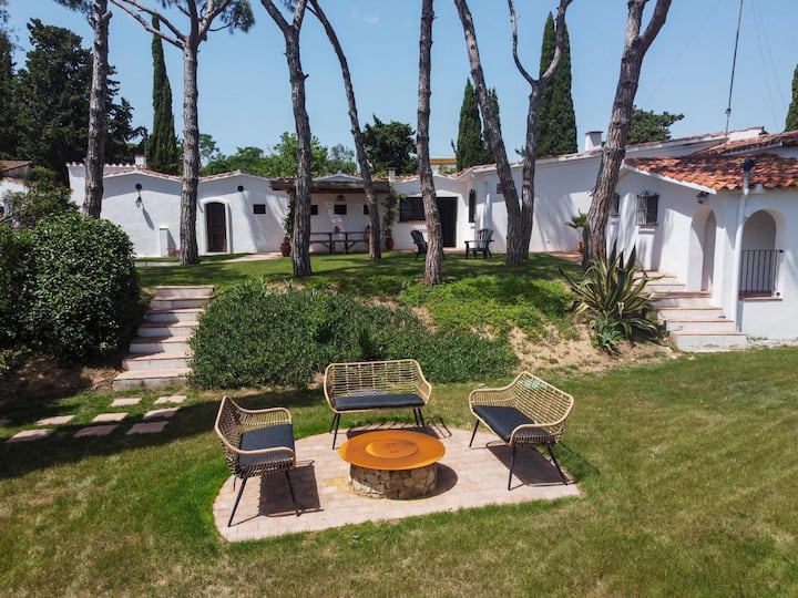 Villa Cuatro Vientos De Tordera - Blanes