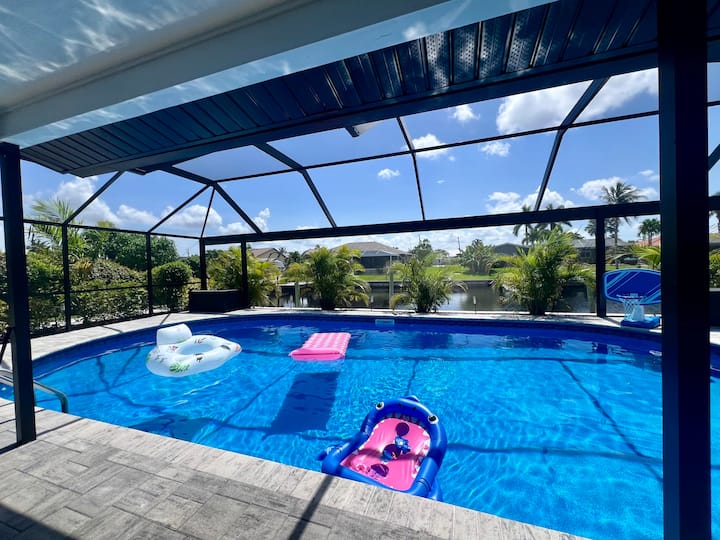Escape At The Cape: Pool, Game Room, Canalside - 케이프코럴
