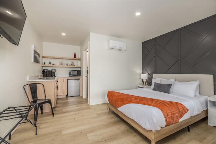 The Flats- Studio #1- Near Lake & Downtown - カー・ダレーン, ID