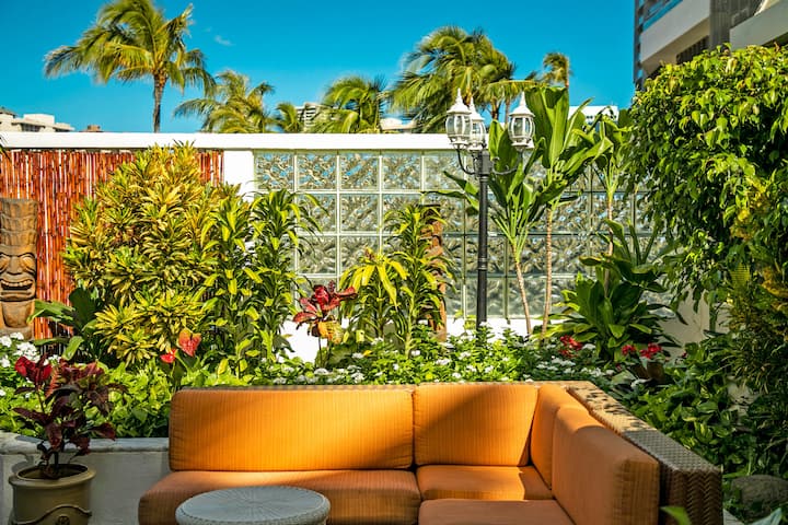 3 Spacious Rooms | Outdoor Pool | Free Breakfast - 오아후