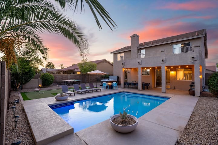 Chandler Charm! Heated Pool~spa~gameroom~puttputt - Gilbert, AZ