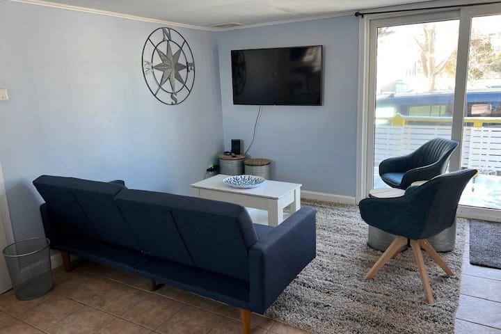 Sunnyside Plum Island, Near Beach, 1 Dog Included - Newburyport, MA
