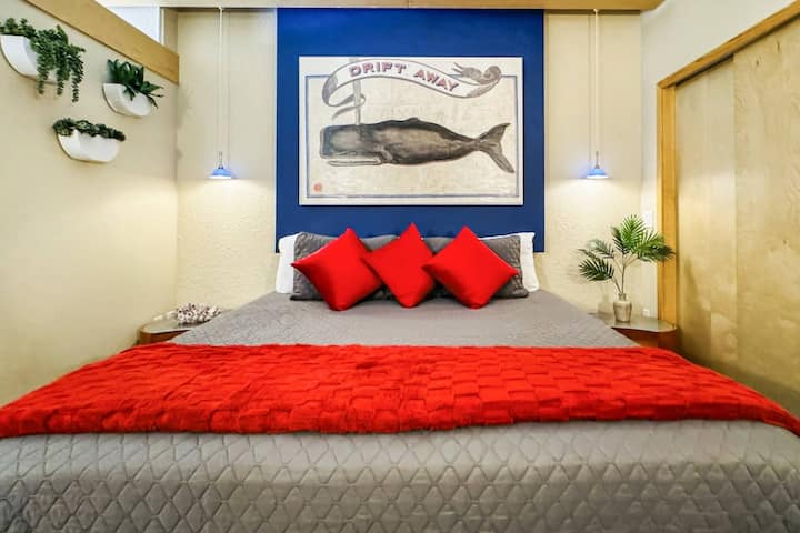 Drift Away Condo With Balcony At European Village - Palm Coast, FL