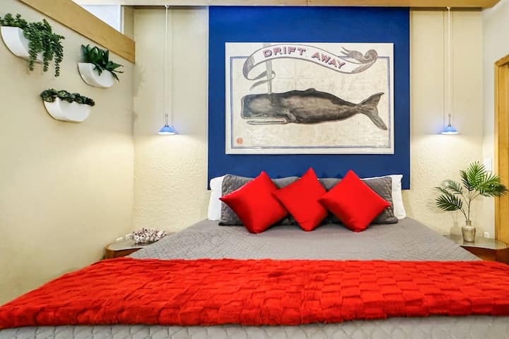 Drift Away Condo With Balcony At European Village - パーム・コースト, FL