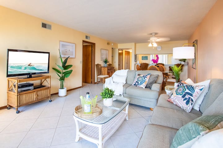 Direct Ocean Front Coastal Retreat W/heated Pool! - Cocoa Beach, FL