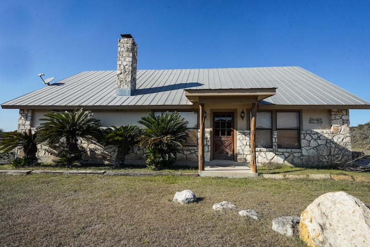 Palacio Del Frio - Concan, TX