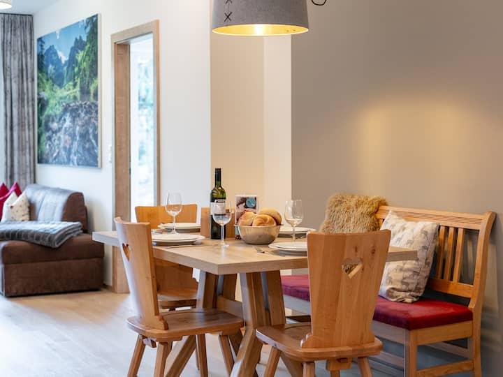 Appartement De Style Avec Balcon Sud-ouest - Schladming