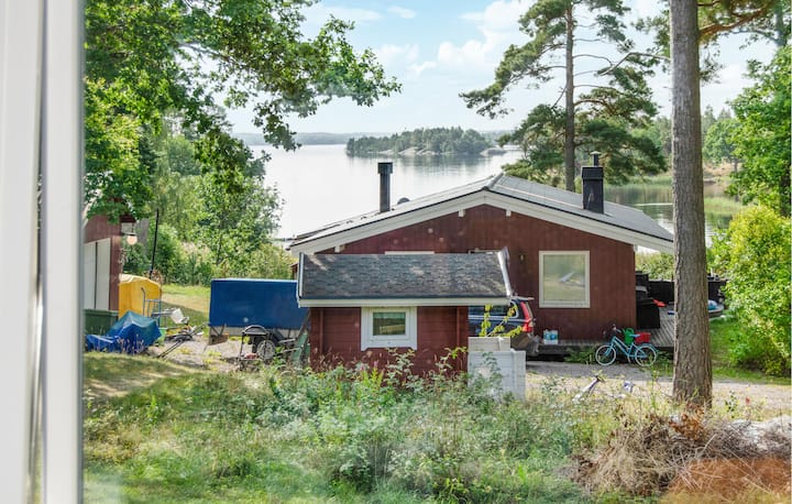 2 Bedroom Lovely Home In Mariefred - Mariefred