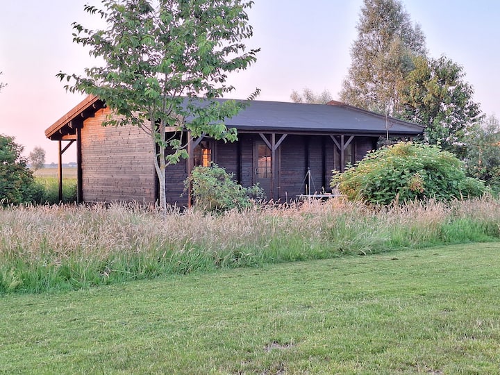 Off-grid Cabin With Hot Tub – Landhoeve Veluwe - オランダ