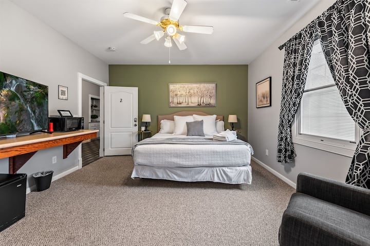 Cozy Downtown Suite | Close To Everything! - Blue Ridge Lake, GA