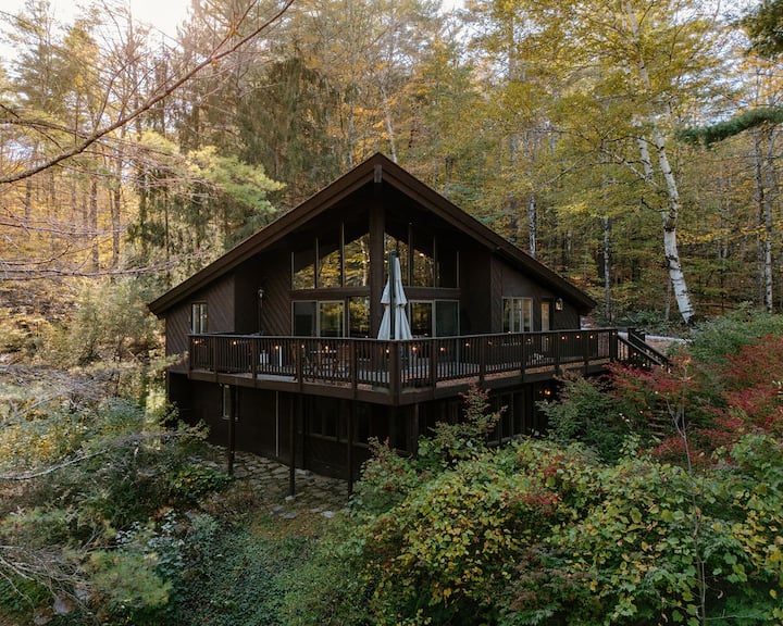 Owl Brook House: Midcentury Escape Near Manchester - Dorset