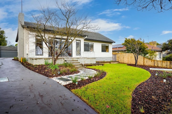 Doulton House Heathmont - Bayswater