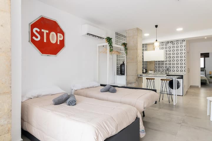 Valencia Beach Apartment 3 W/ Ac - Valencia