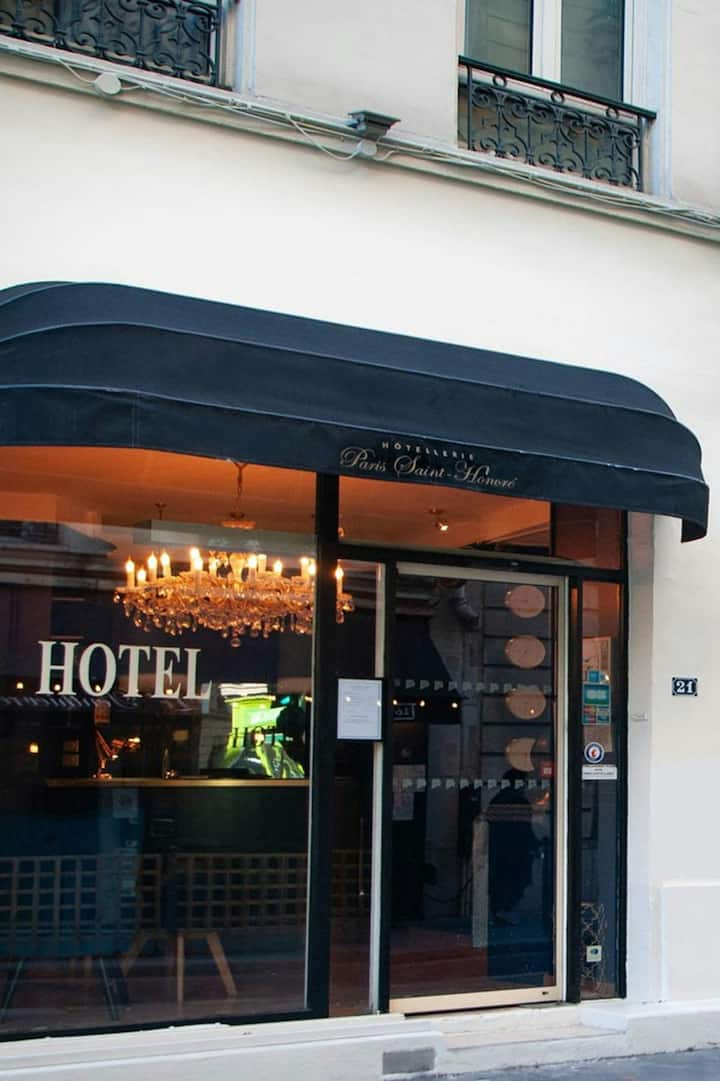 Superior Twin Room Near The Famous Champs-élysées - Paris